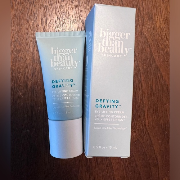 thrive causemetics | Skincare | Nwt Thrive Causemetics Bigger Than ...